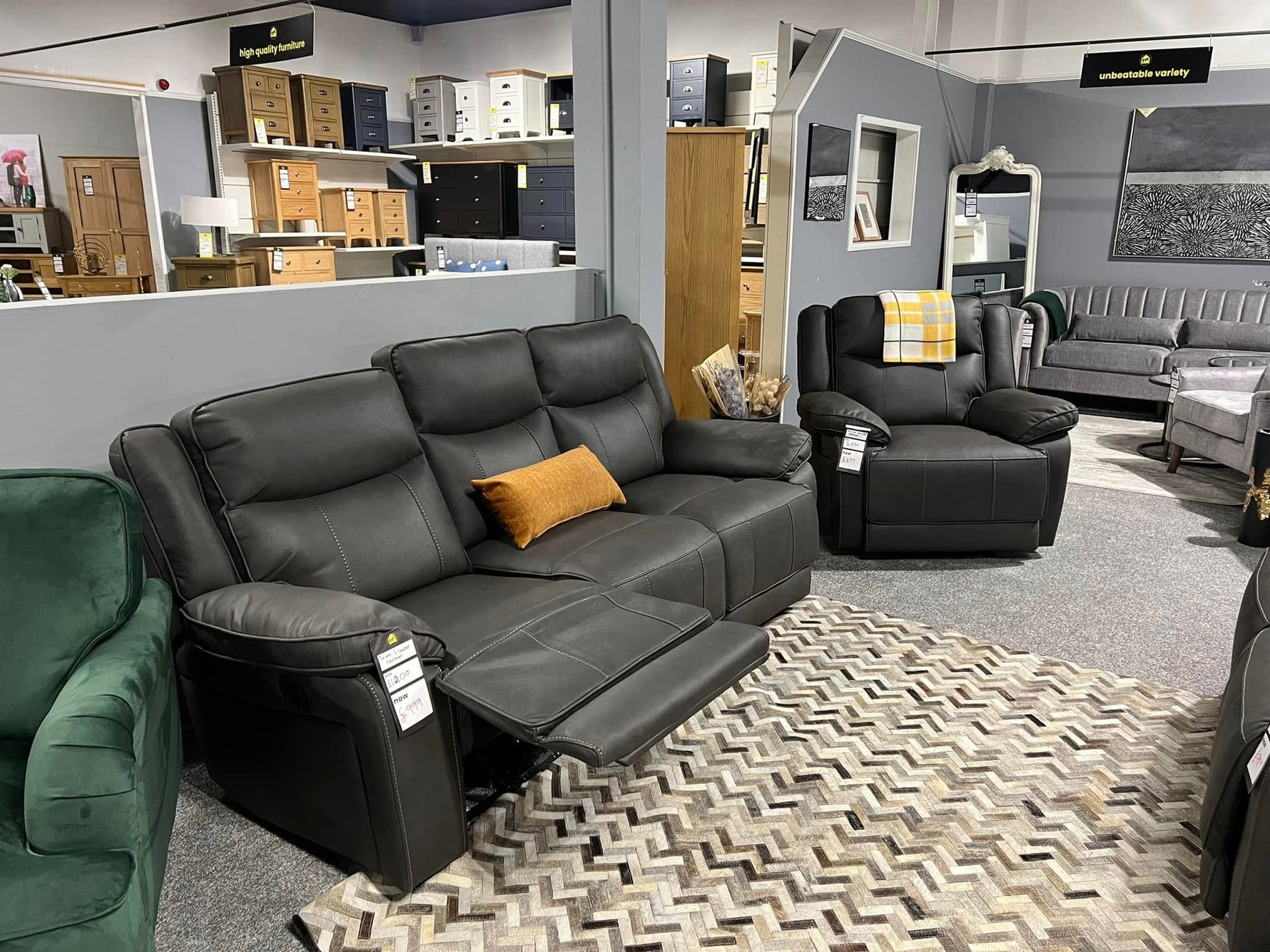 Corby – The Furniture Warehouse